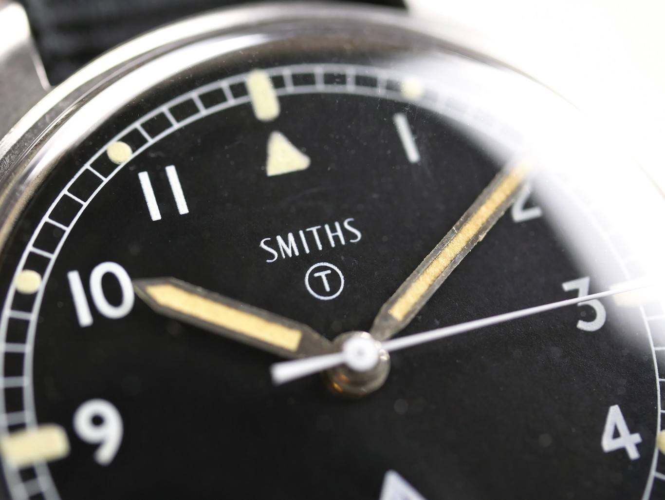 Smiths W10 British Military Watch For Sale | Finest Hour Timepieces Ltd